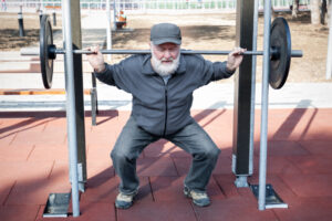Shoulder press by weight, age, and level – how much should you be lifting?