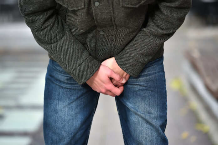 This Is How Many Times You Should Pee in a Day According to Your Age
