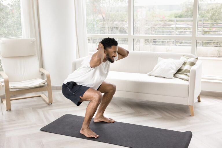 This Is How Many Squats You Should Be Able to Do Based on Your Age