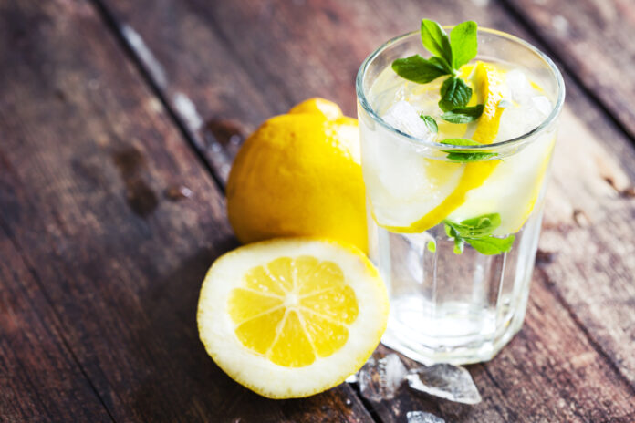 Lemon vs. lime: Which citrus fruit is healthier?