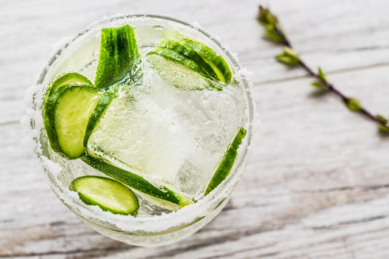 Lemon vs. lime: Which citrus fruit is healthier?