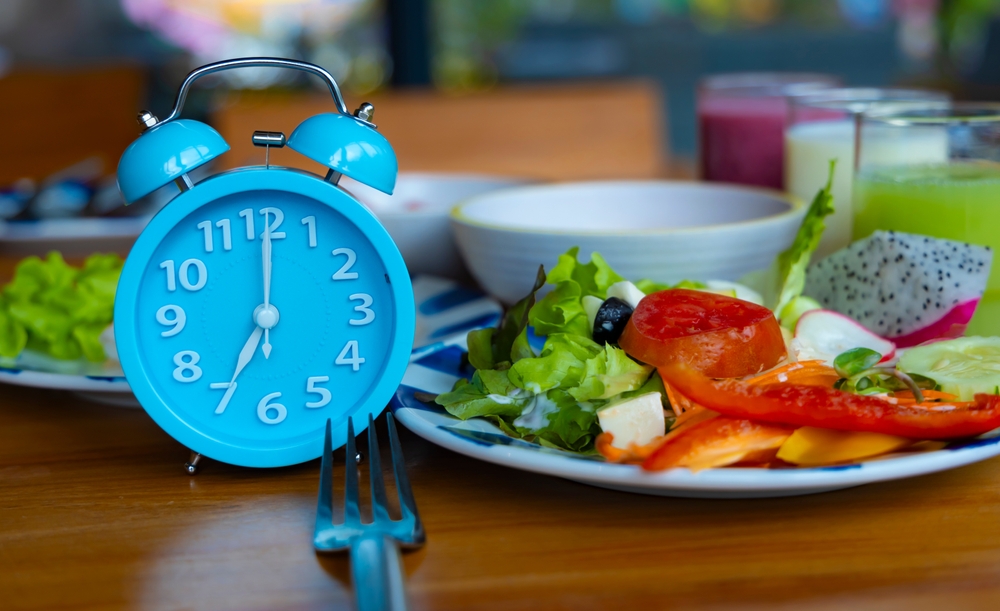 Late eating undermines benefits of time-restricted diets, study finds